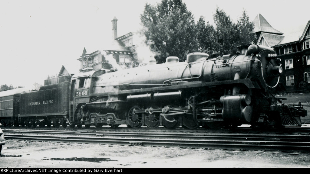 CP 2-10-4 #5909 - Canadian Pacific